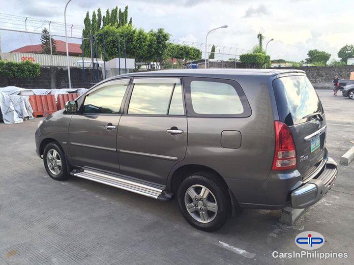 Toyota Innova Manual 2005 - Photo #2 - CarsInPhilippines.com (10946)